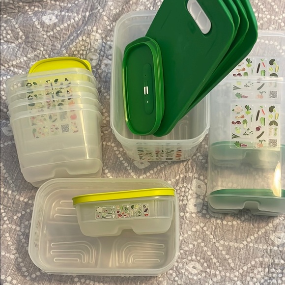 Tupperware | Kitchen | Tupperware Fridgesmart Containers | Poshmark